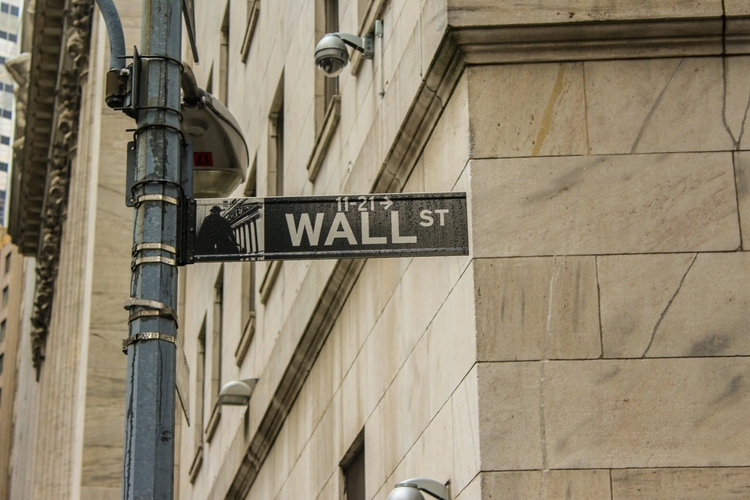 What Happens to Options When a Stock Splits? | Blog | Option Samurai